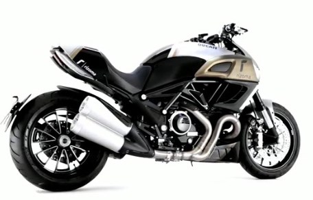 Video: Rizoma kit for Ducati Diavel