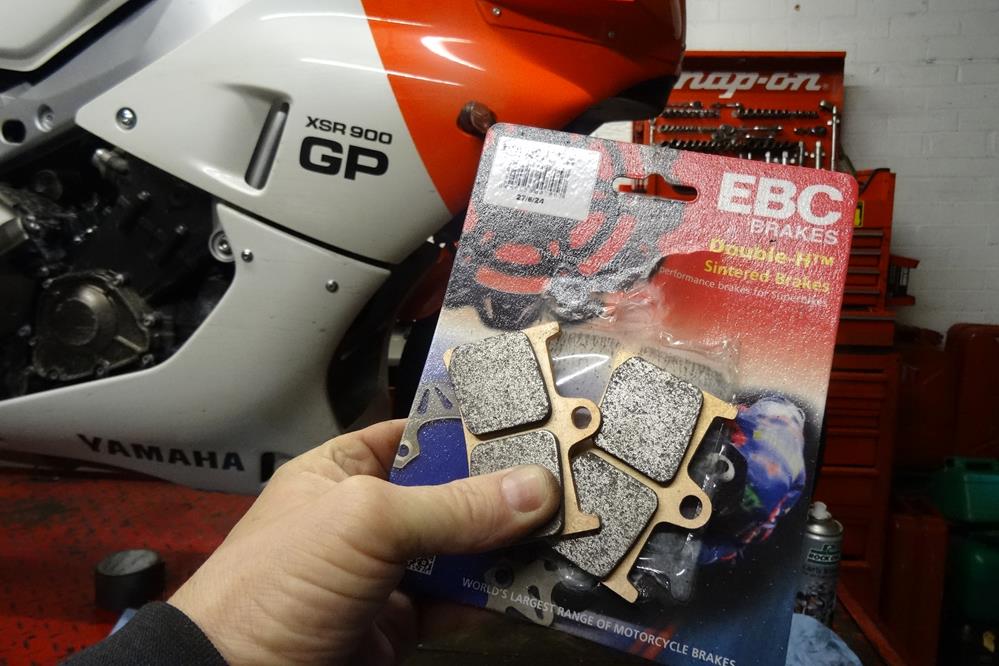 How to change your motorbike's brake pads at home