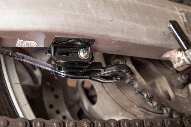 How to fit a Scottoiler to your motorbike at home