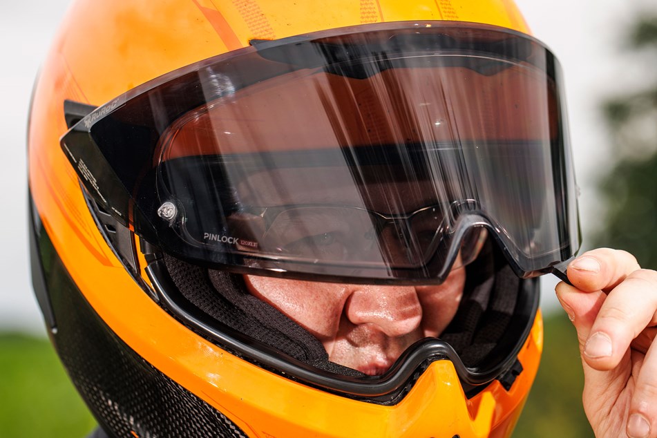 Ruoc Eox helmet review | Does it stack up to the hype?