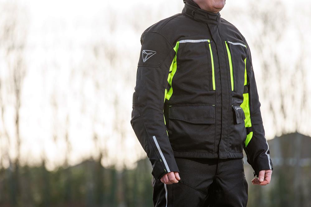 Pharao Cedar Textile Suit review | Punching above it's price