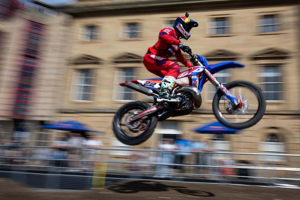 Inaugural Red Bull Tyne ride event wows fans in Newcastle