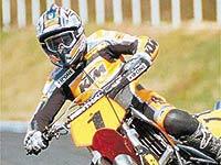 Van den Bosch denied Supermoto clean sweep