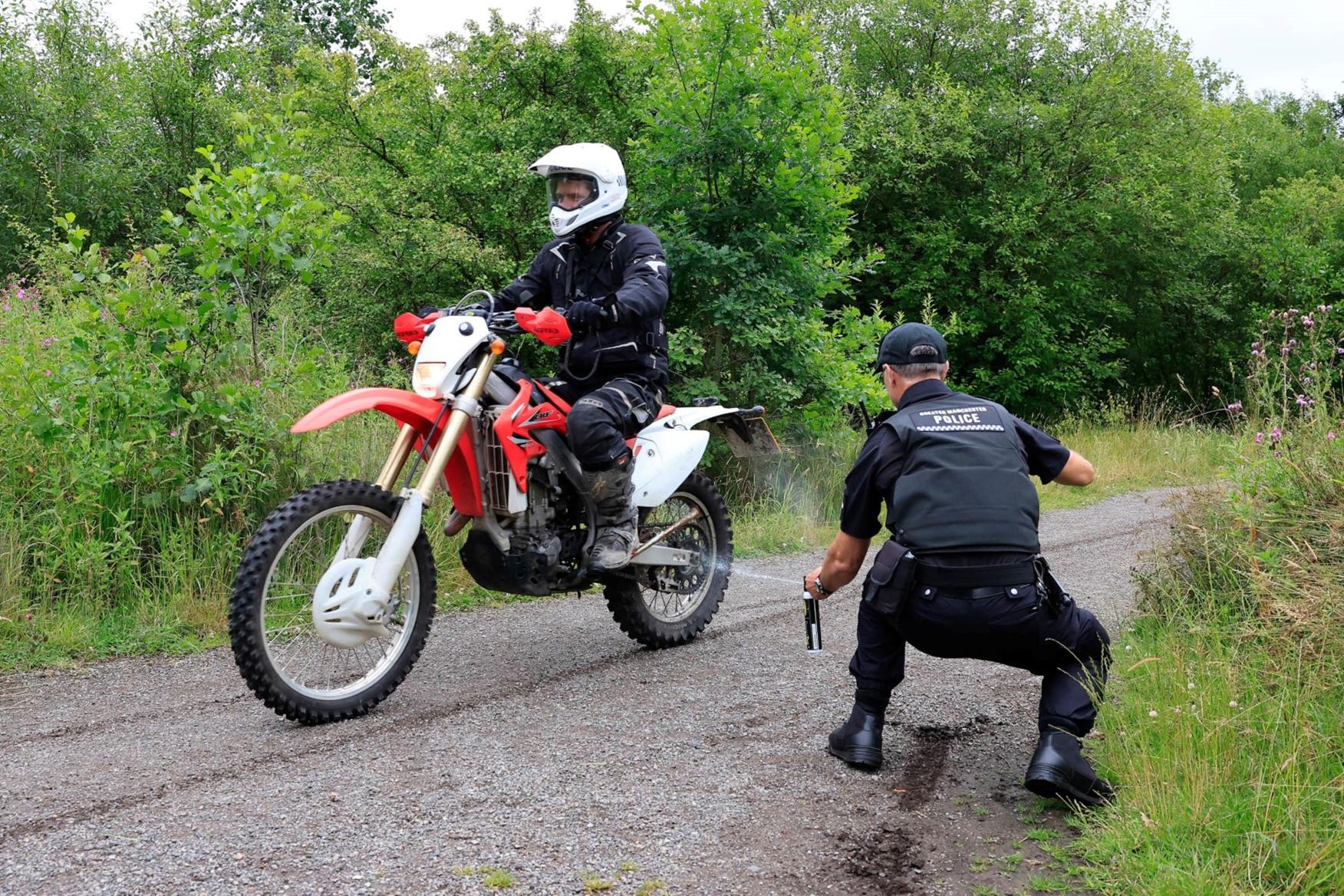 Manchester Police deploy forensic spray against bike thugs