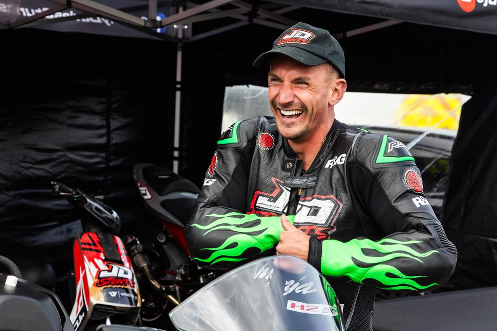 New speed record set for being towed behind a motorcycle