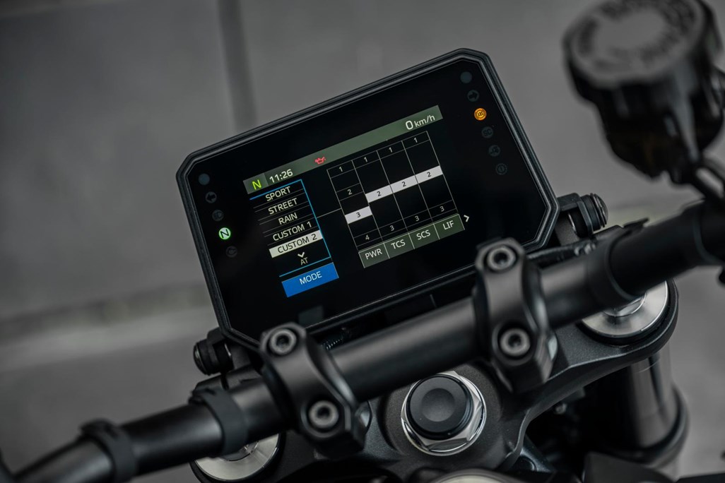 2024-on Yamaha MT-09 Y-AMT Review | A new clutch'less system