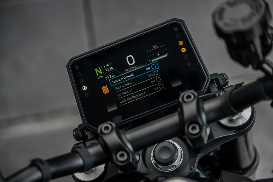2024-on Yamaha MT-09 Y-AMT Review | A new clutch'less system