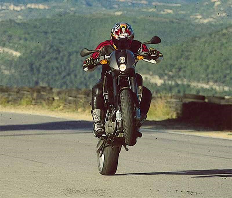 KTM 620 DUKE (1994-2006) Review | Speed, Specs & Prices
