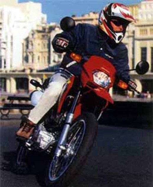 HONDA XR125L (2003-2013) Review | Speed, Specs & Prices