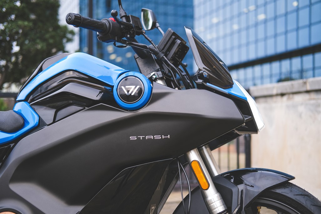 2024-on Vmoto Stash Review | punchy electric 125-class bike