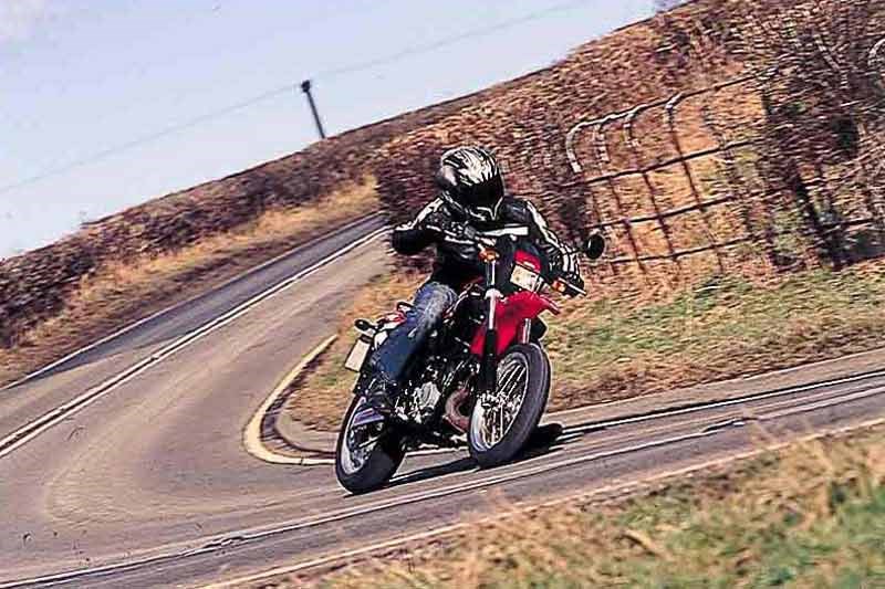 APRILIA MX125 (2003-2006) Review | Speed, Specs & Prices