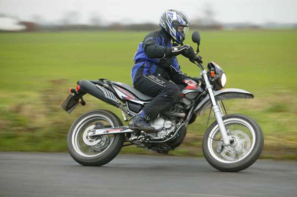 BETA ALP 4.0 (2003-on) Review | Speed, Specs & Prices