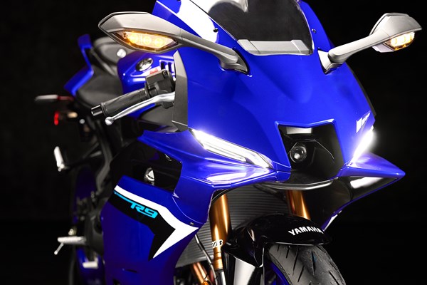 Yamaha launch three-cylinder R9 sportsbike for 2025