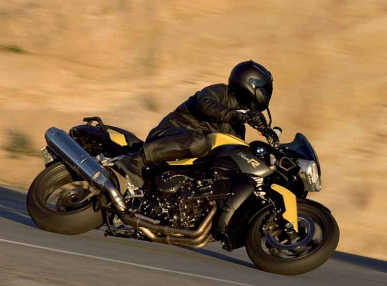 BMW K1200R (2005-2008) Review | Speed, Specs & Prices