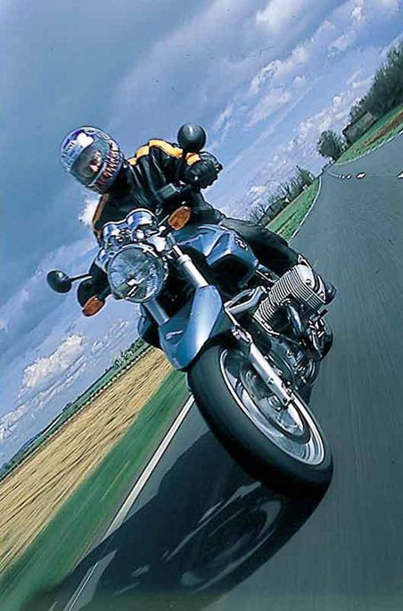 BMW R1150R (2001-2006) Review | Speed, Specs & Prices
