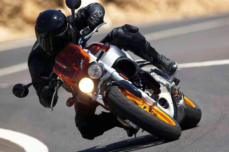 BUELL XB12S LIGHTNING (2003-2009) Motorcycle Review