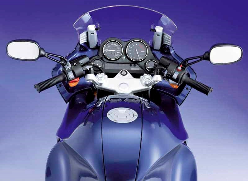 BMW K1200RS (1997-2005) Review | Speed, Specs & Prices