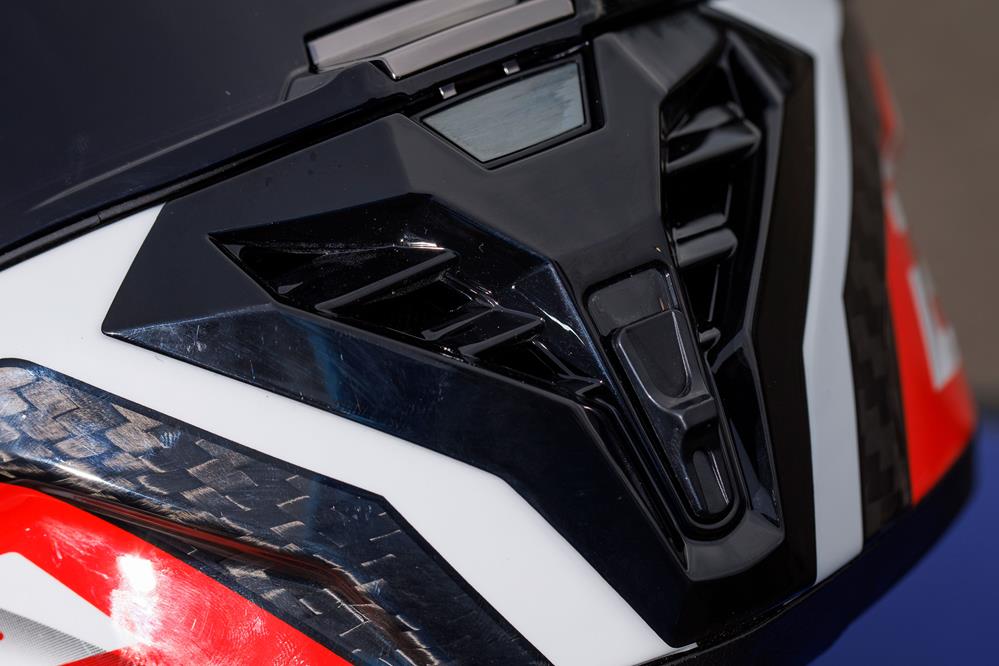 LS2 Thunder Carbon helmet review | A great looking helmet