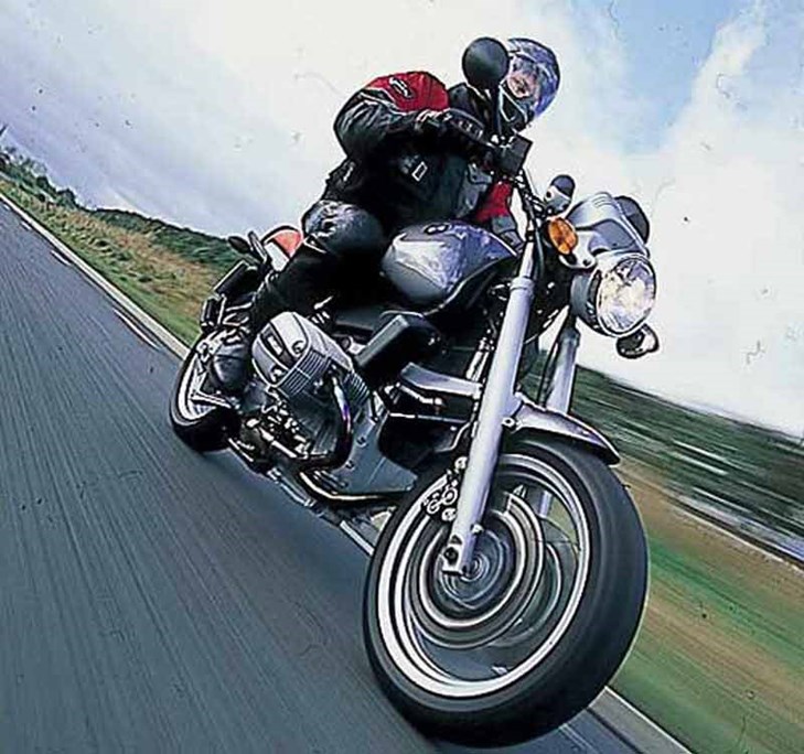 BMW R1100R (1995-2003) Review | Speed, Specs & Prices