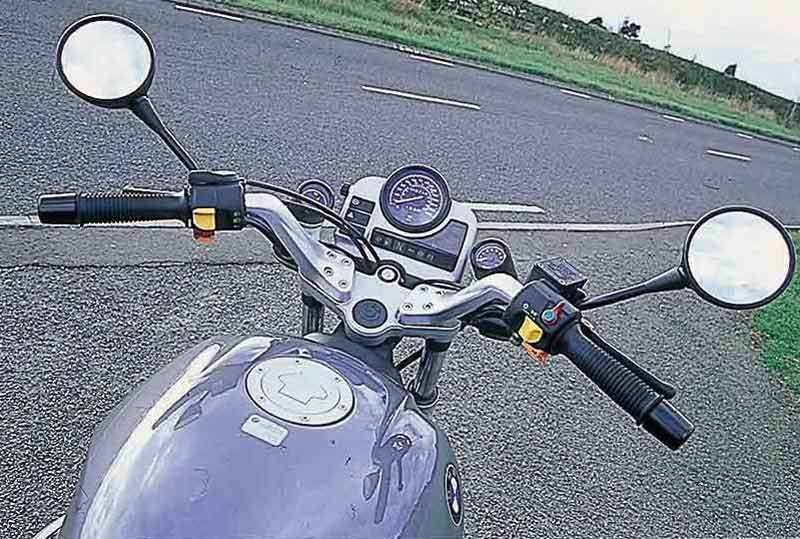 BMW R1100R (1995-2003) Review | Speed, Specs & Prices