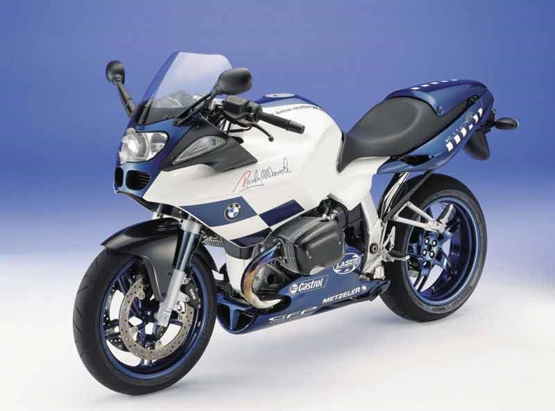 BMW R1100S (1999-2005) Review | Speed, Specs & Prices