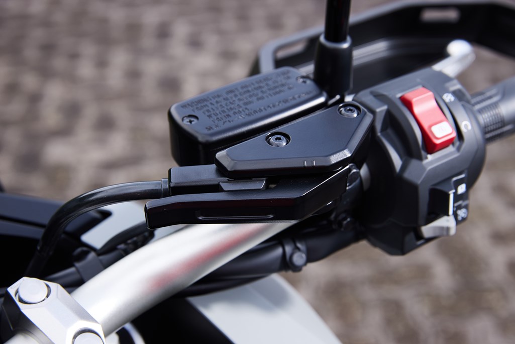 2025-on Honda X-ADV 750 Review | The adventure maxi-scooter