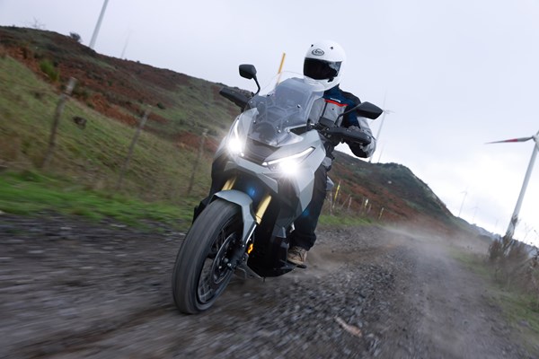 2025-on Honda X-ADV 750 Review | The adventure maxi-scooter