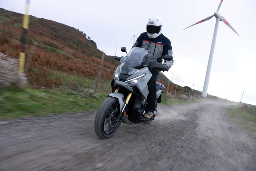 2025-on Honda X-ADV 750 Review | The adventure maxi-scooter