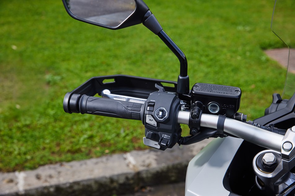 2025-on Honda X-ADV 750 Review | The adventure maxi-scooter