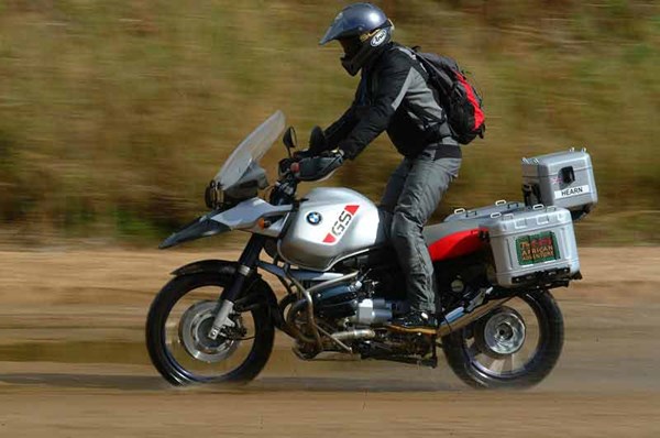 BMW R1150GS ADVENTURE (2002-2005) Motorcycle Review