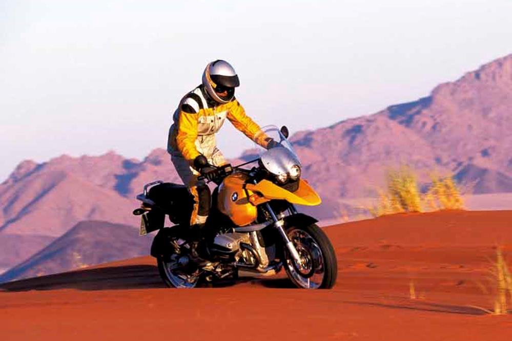 BMW R1150GS (1999-2005) Review | Speed, Specs & Prices