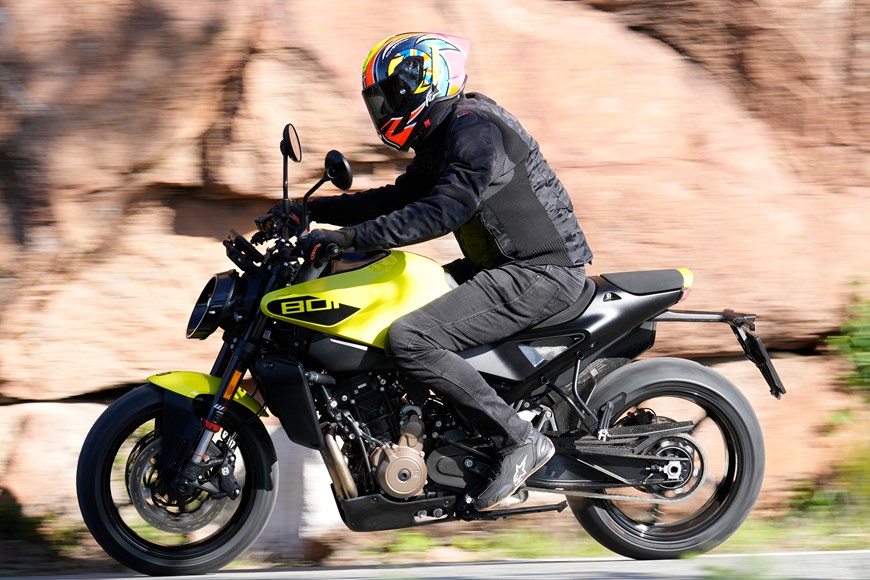 2025-on Husqvarna Vitpilen 801 Review | Funky and feel good