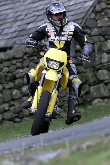 CCM 644 DUAL SPORT (2002-on) Review | Specs & Prices