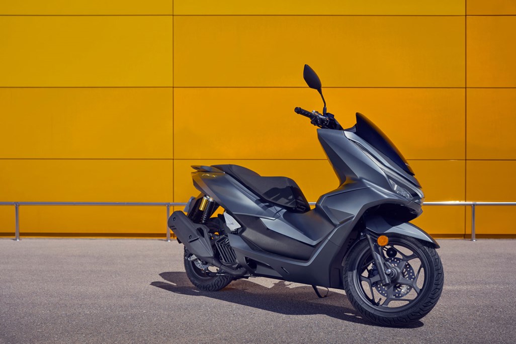 Honda reveal host of changes for their popular PCX 125