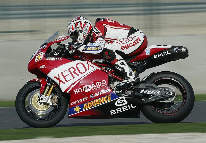 Ducatis top WSB practice