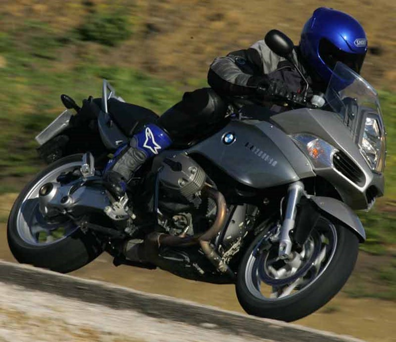 BMW R1200ST (2005-2007) Review | Speed, Specs & Prices