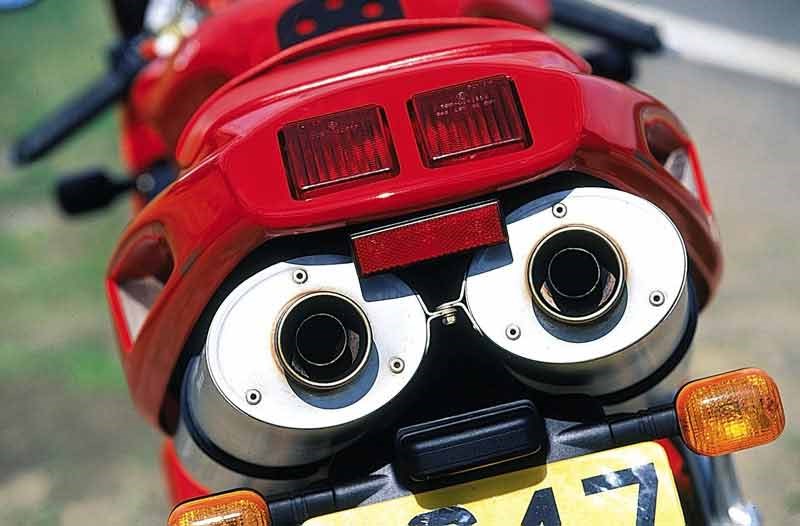 DUCATI 998 (1994-2005) Review | Speed, Specs & Prices