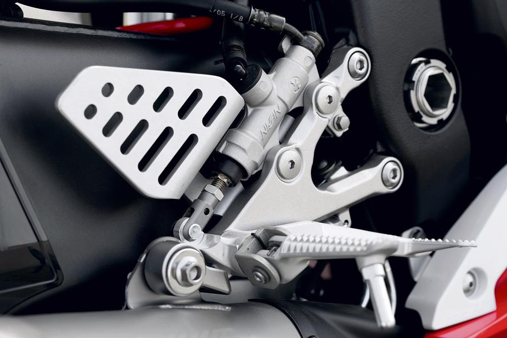 Expert guide to used Yamaha R6 sportsbikes