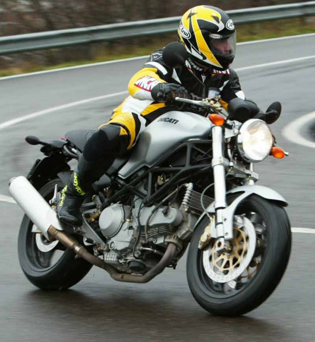 DUCATI MONSTER 1000 (2003-2005) Review, Specs & Prices