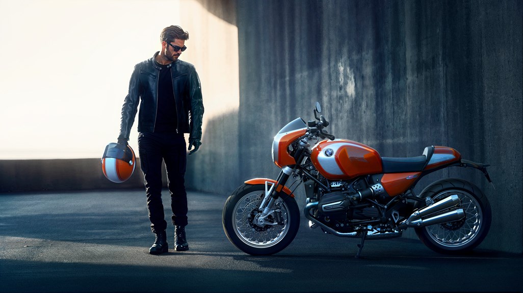 Seventies inspired S model joins BMW's retro R12 family