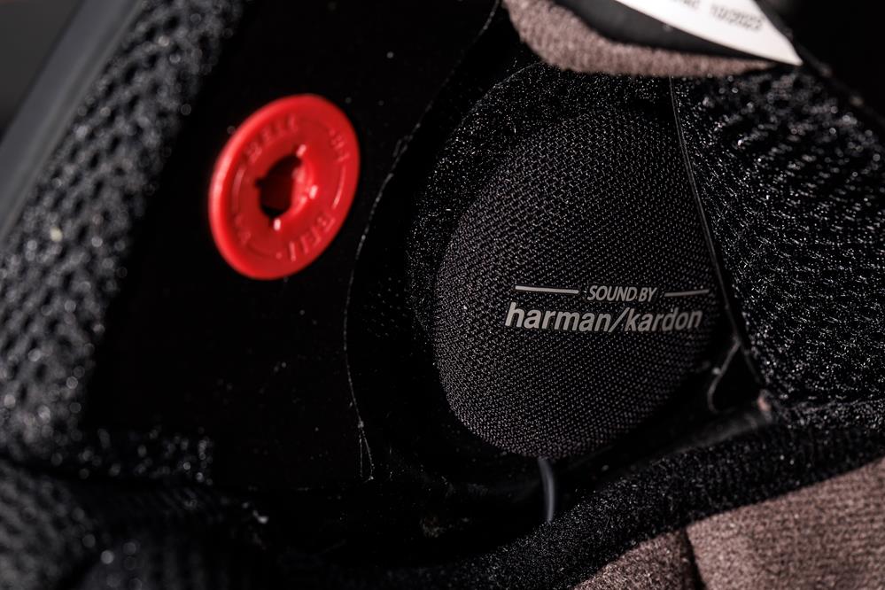 Sena vs Cardo - Which intercom brand should you choose?