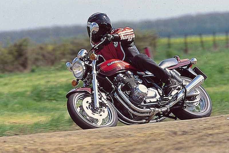 KAWASAKI ZEPHYR 750 (1992-1998) Review, Specs & Prices