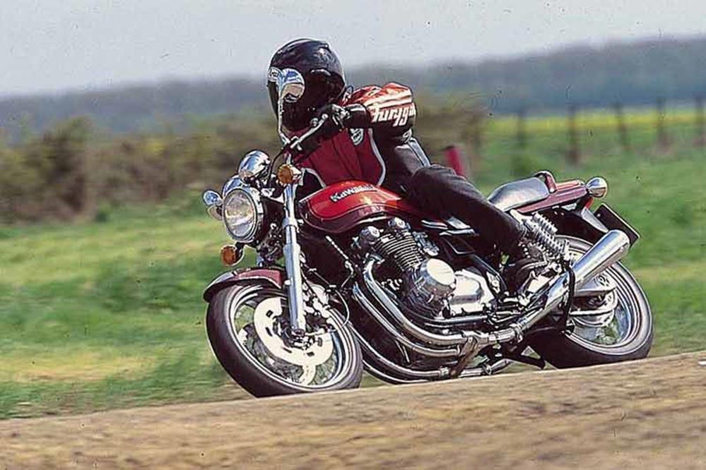 KAWASAKI ZEPHYR 750 (1992-1998) Review, Specs & Prices