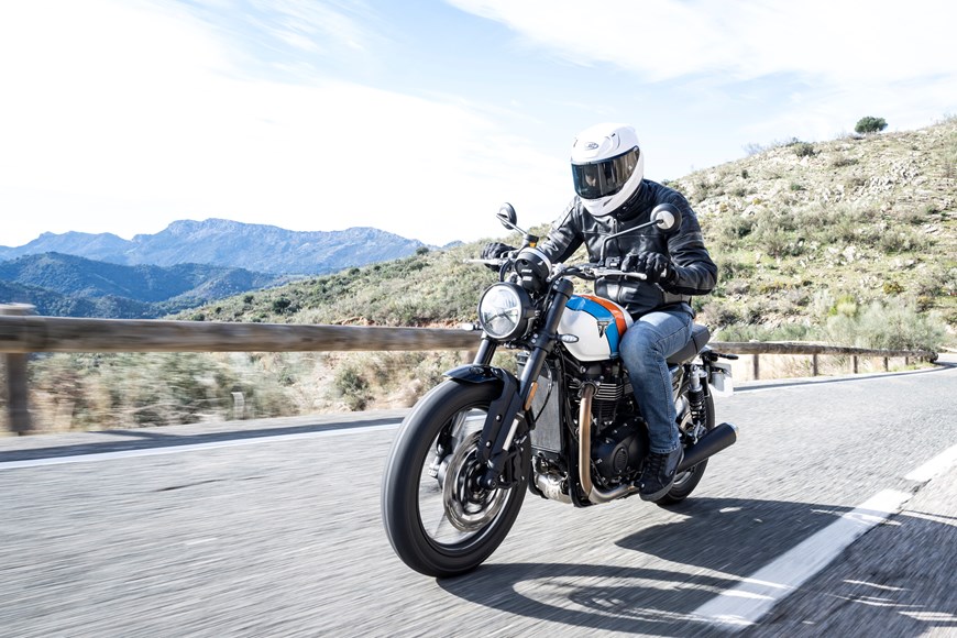 2025-on Triumph Speed Twin 900 review: Same charm, new tech