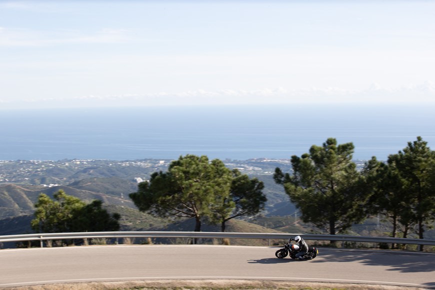 2025-on Triumph Speed Twin 900 review: Same charm, new tech