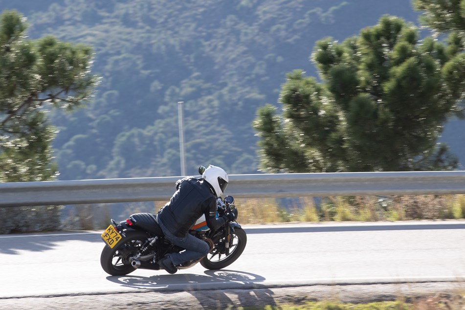 2025-on Triumph Speed Twin 900 review: Same charm, new tech