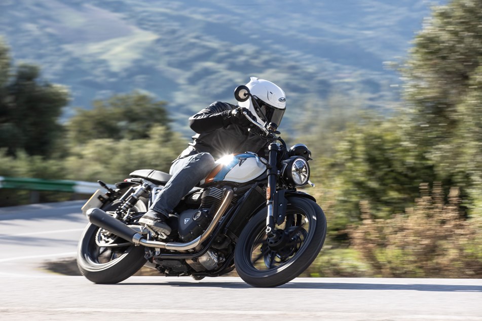 2025-on Triumph Speed Twin 900 review: Same charm, new tech