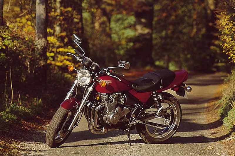 KAWASAKI ZEPHYR 550 (1991-1998) Review, Specs & Prices