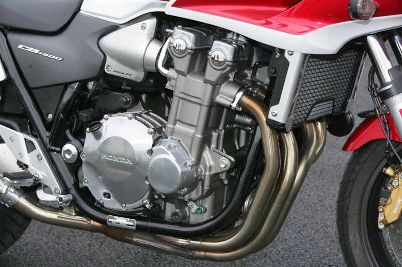 Honda CB1300 S (2005-2013) review | Speed, Specs & Prices