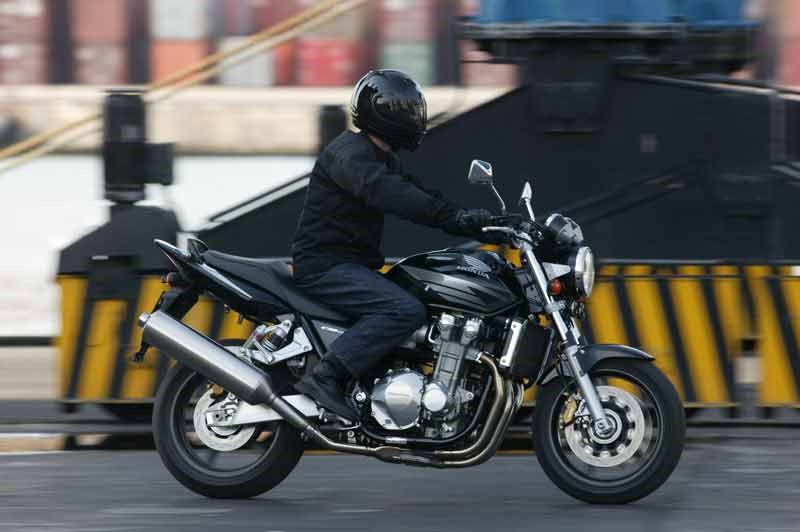 Honda CB1300 S (2005-2013) review | Speed, Specs & Prices